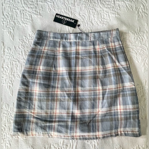 ASOS | Skirts | Nwt Asos Heartbreak Gray Plaid Mini Skirt School ...
